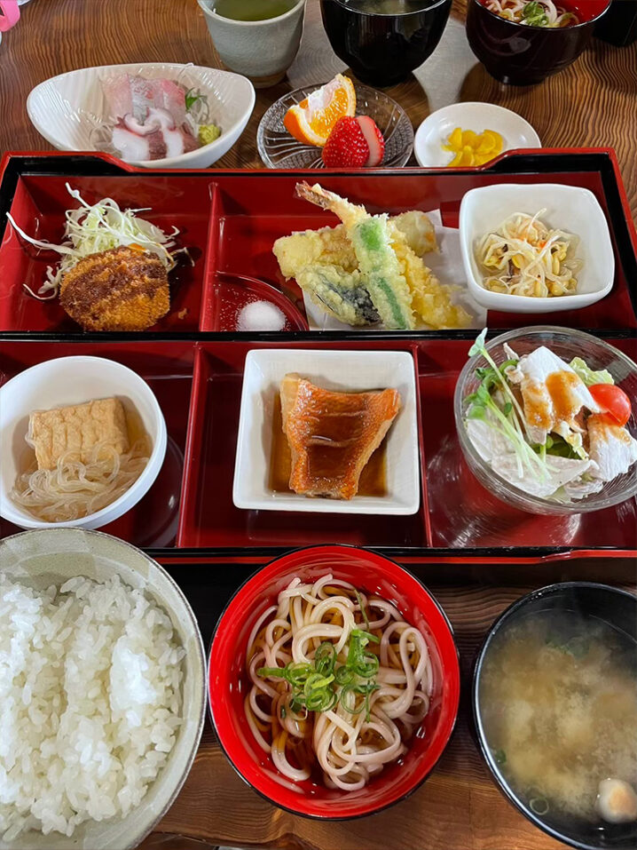 お子様連れ＆ワンちゃん連れにも安心の古民家カフェ「MONJYU CAFE（モンジュカフェ）」 | フクブロ～福井のワクワク発見サイト～